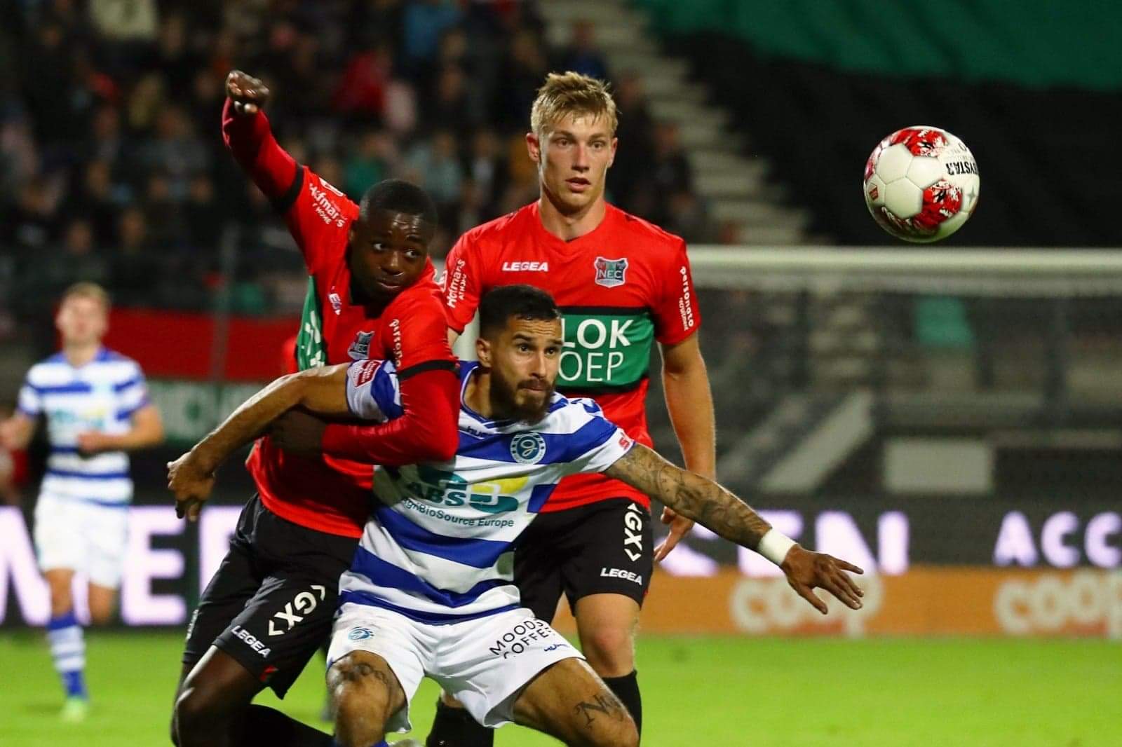 Open sollicitatie van Tutuarima: "NEC zou een mooie stap zijn"